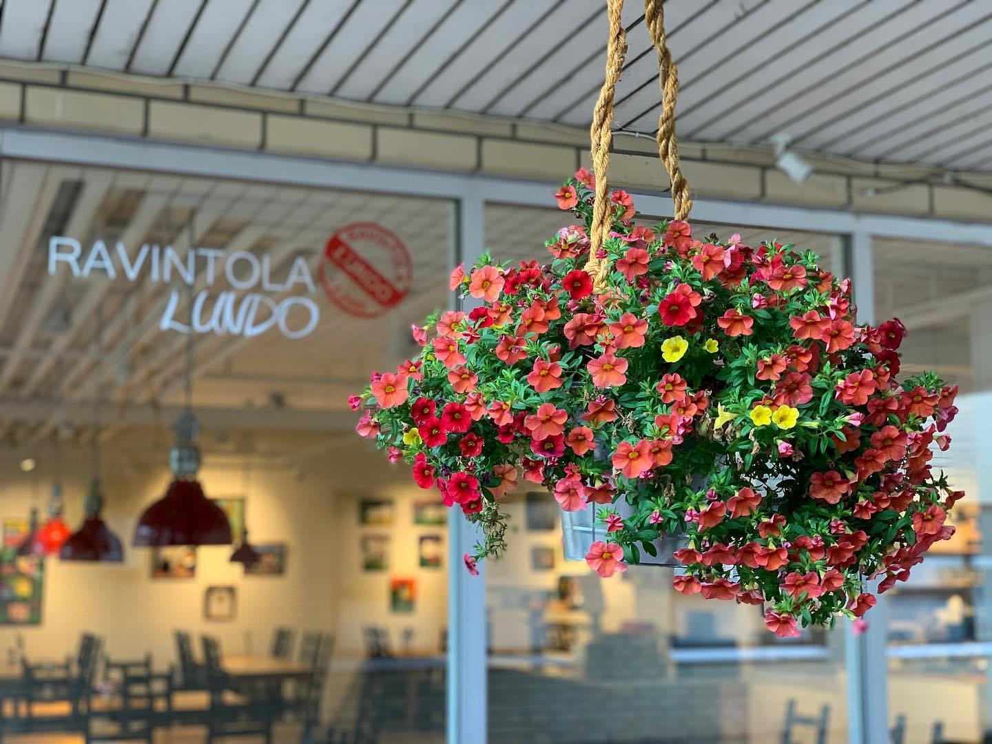 Ravintola Lundo, lounasravintola ja kahvila Liedossa - Ravintola Lundo